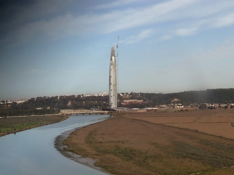 #Rabat-Salé : les travaux de construction de la Tour Mohammed VI ...